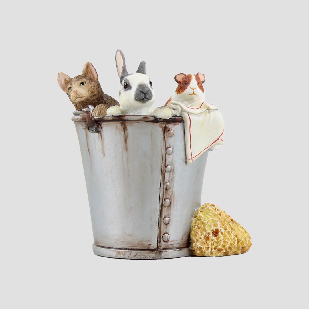 Bucket Of Joy Border Fine Arts Farmyard – Grays 1922 Ltd